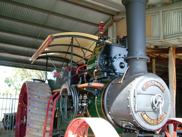Steam Traction Engine